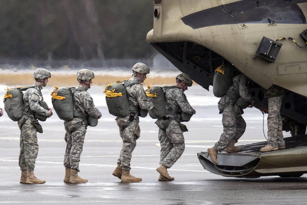 Gradi Militari dell'Esercito Italiano e il Confronto con quelli USA ...